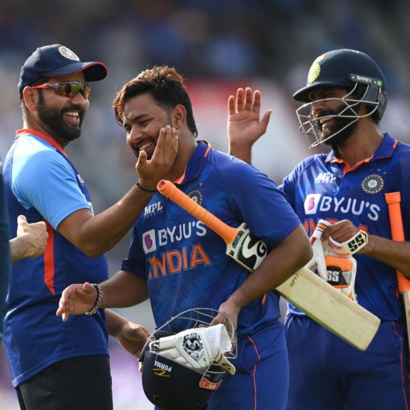 Rishabh Pant Turns 25: Girlfriend Isha Negi’s beautiful and loving wish ...