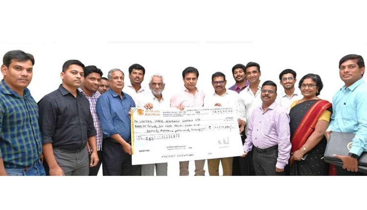 TRS pays insurance coverage premiums to party workers