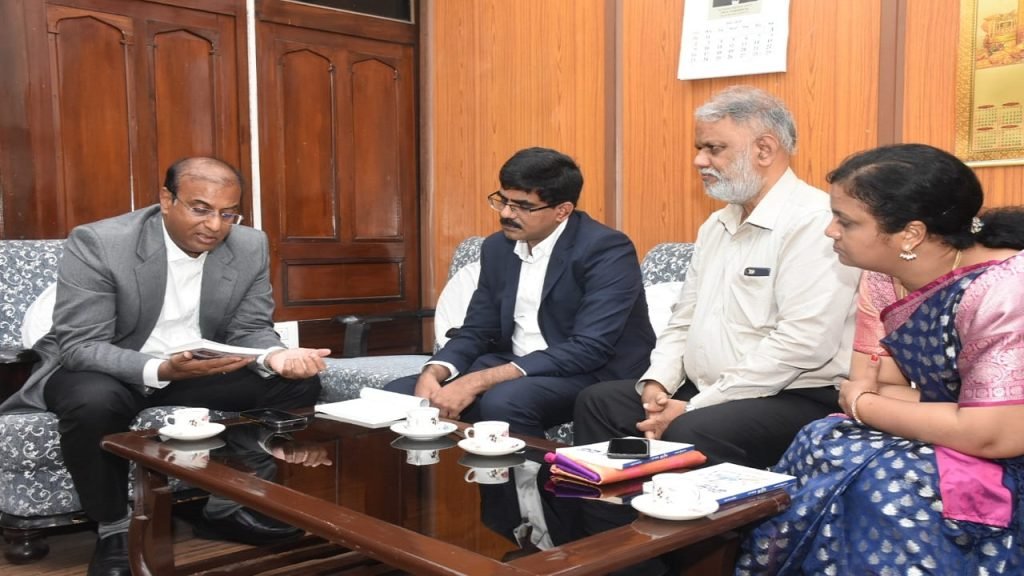 Telangana HC Justice Vijaysen Reddy Releases a Book on Fact-Checking!