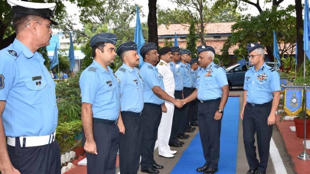 AOC-in-C Training Command visits College of Air Warfare