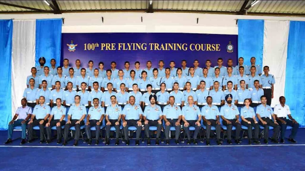 Commemoration Ceremony Of 100th Pre-Flying Training Course Held At Air ...