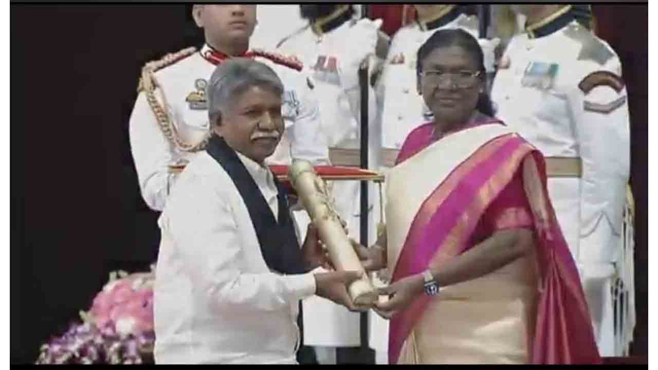 Manda Krishna Awarded By Padma Shri