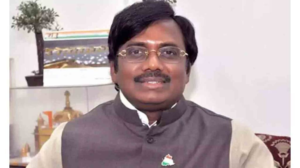 Gaddam Vivek Venkata Swamy Takes Charge As Minister
