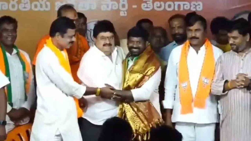 Former Achampet MLA Guvvala Balaraju Joins BJP