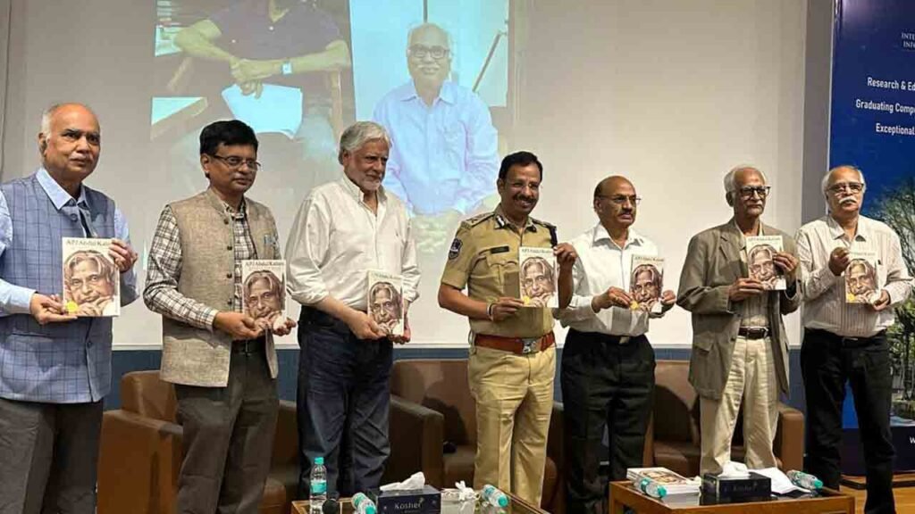 CP Sajjanar Unveils Extended Edition Of ‘Wings of Fire’ on Dr. Kalam’s ...