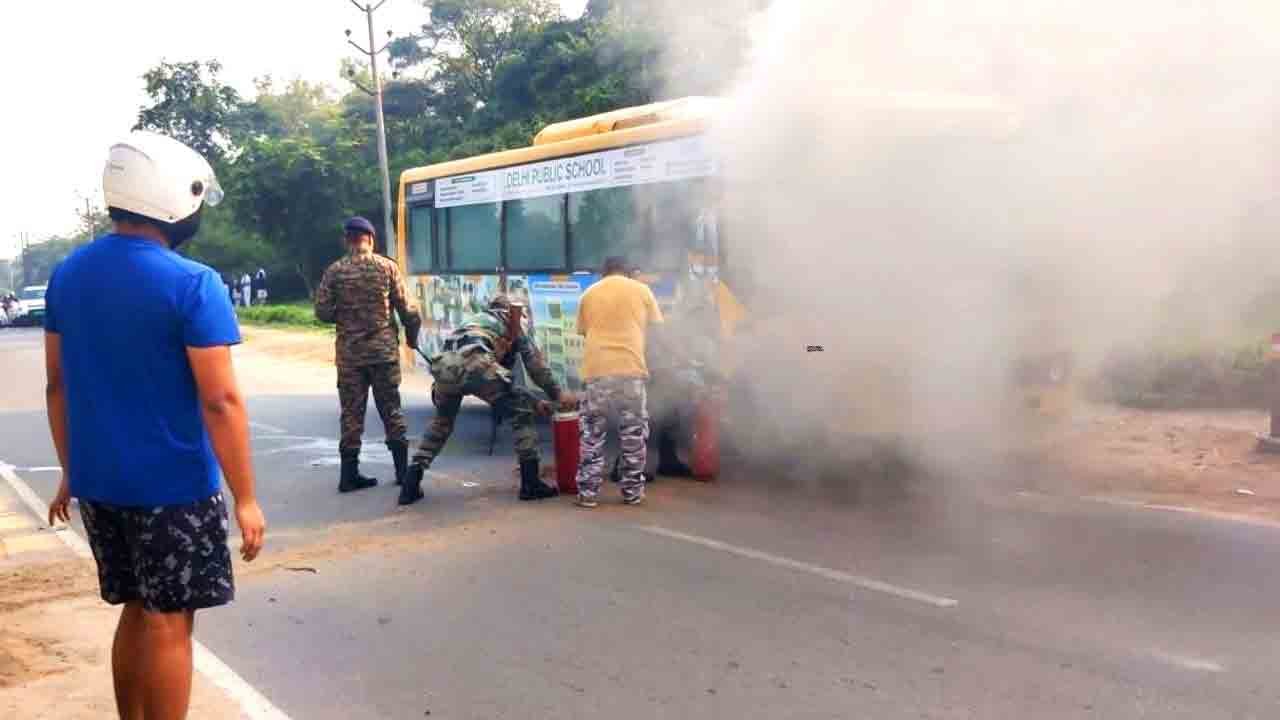School Bus Emits Smoke In Secunderabad Cantonment, Students Safe