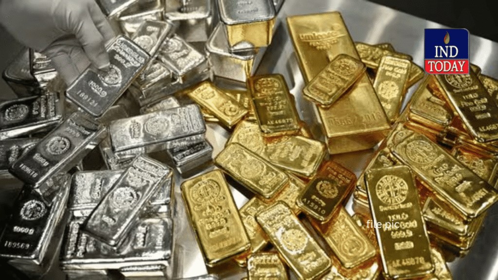 Massive Surge In Gold And Silver Rates Today In Hyderabad